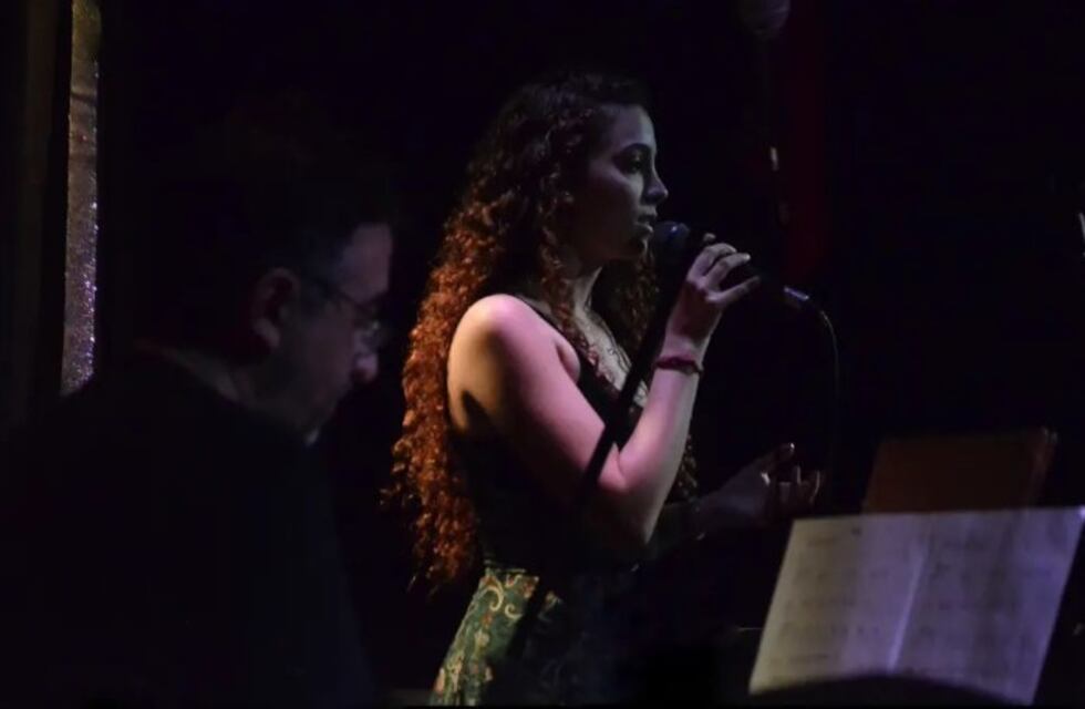 Sol Malcoff presentará en Gonzales Chaves “Entre dos mundos”