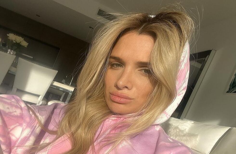 Cami Homs lució el look más trendy para la noche que todos van a querer ...